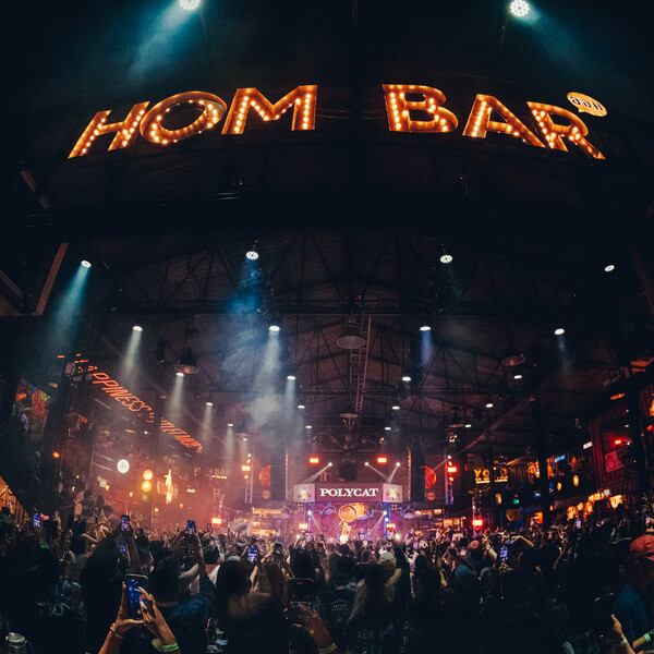 ฮอม บาร์ HOM Bar