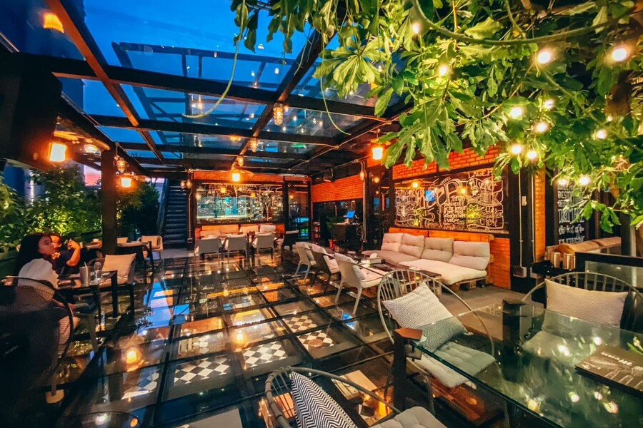 Letana Hotel & Restaurant 24 Hrs